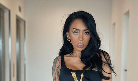 FOTO & VIDEO / Ipostaza incendiară în care s-a afișat Ruby. A încins ...